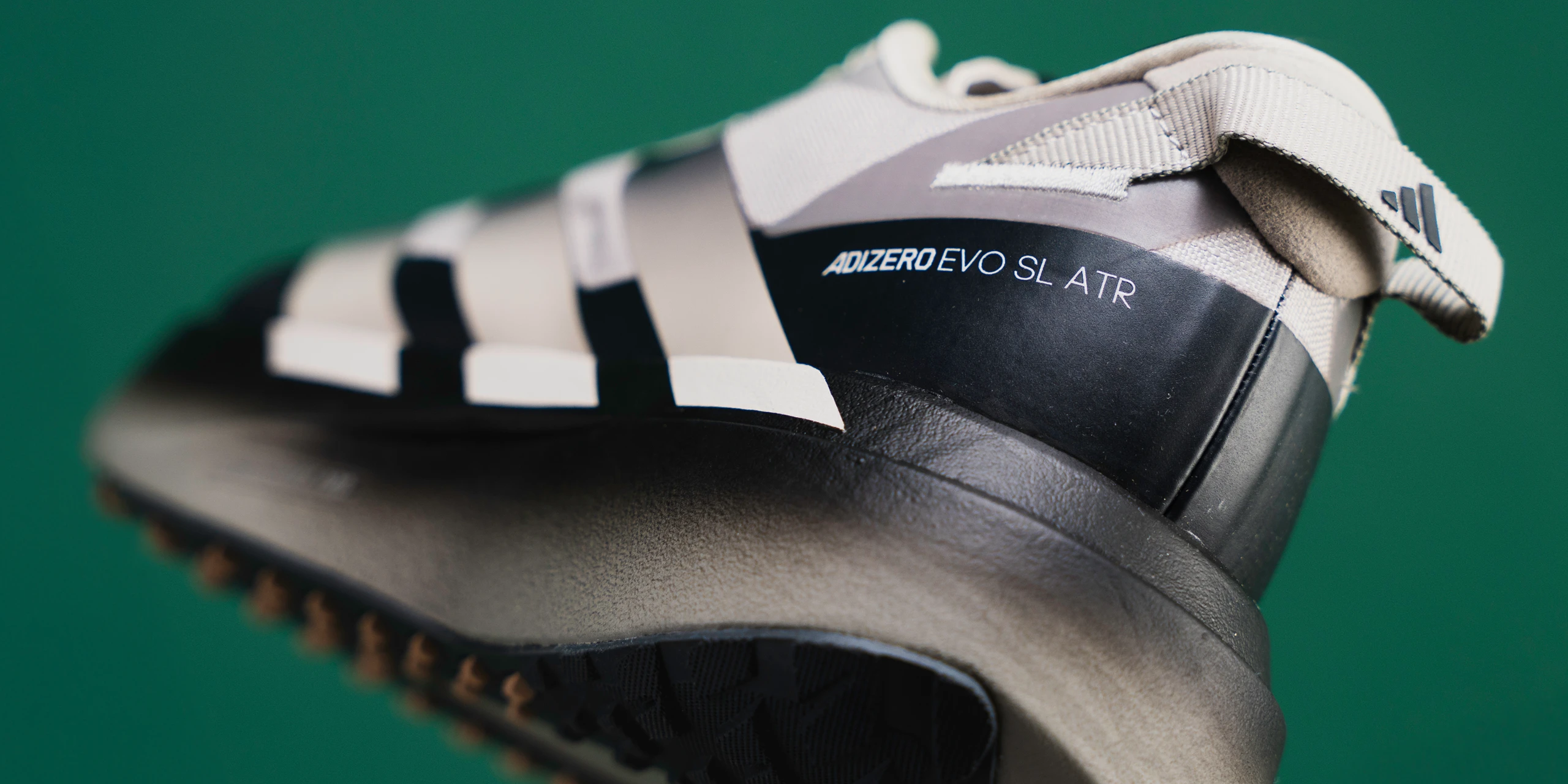 adidas dévoile la nouvelle Adizero Evo SL ATR, conçue pour le tout ...